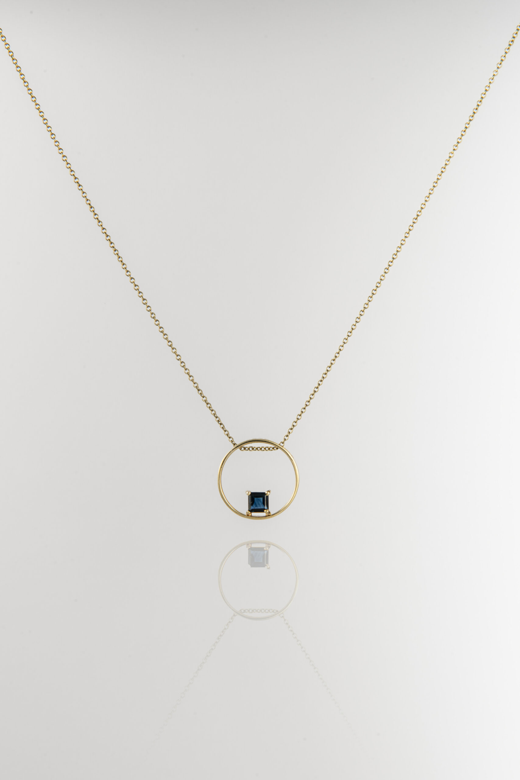 Collana in Oro Giallo 9k con Iolite 0,40 ct | Cler Lago Di Como